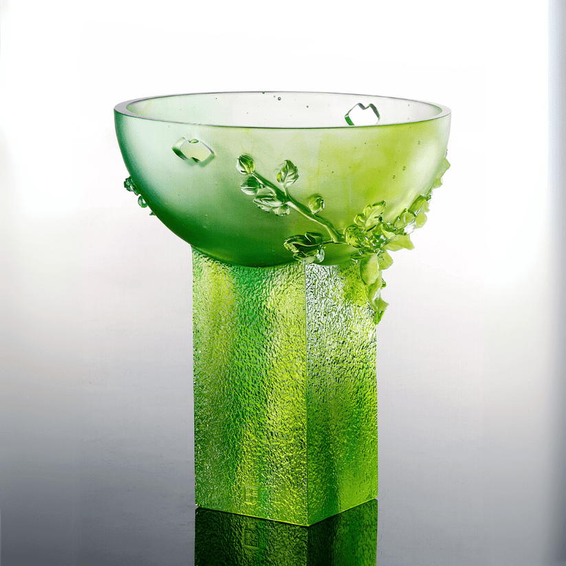 Crystal Floral Vase, Hibiscus, Embodiment of Beauty - Precious Hibiscu ...